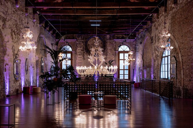 Murano Glass Blowing Demonstration-The Glass Cathedral - Tips for an Enhanced Visit