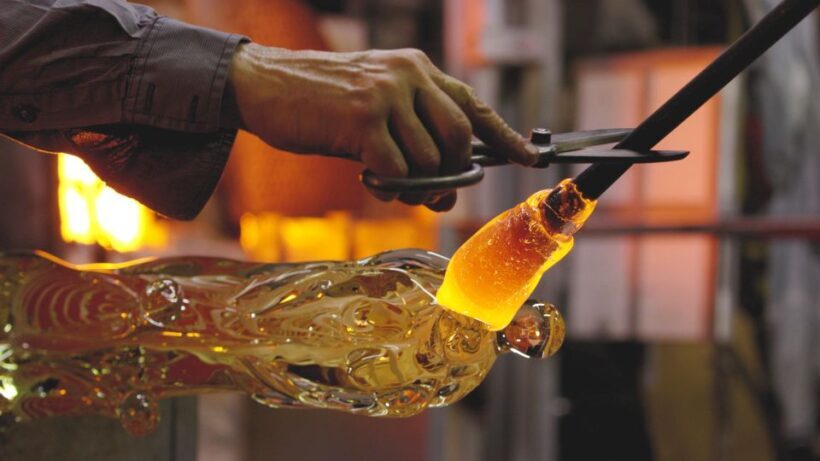 Murano: make your item with a glass master and take it home - Murano: Make Your Item with a Glass Master and Take It Home — A Hands-On Venetian Experience