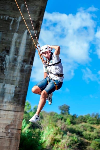 Murillo de Gállego Huesca: Bungee jumping over the river - A Thrilling Introduction to Murillo de Gállego