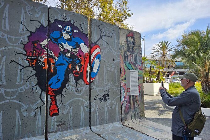 Museum Row Tour: The Fast & The Fossilized on Wilshire Blvd - FAQs