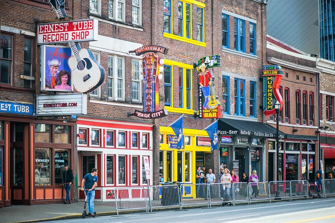 Music City Food, Drink, Sightseeing Walking Tour along Broadway - An In-Depth Look at the Nashville Walking Tour