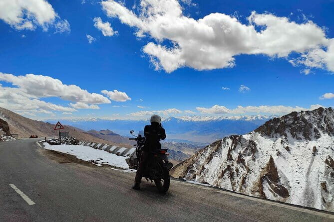 Mussoorie Haridwar Rishikesh Jim Corbett Nainital 8 Days Private Tour Package - FAQ