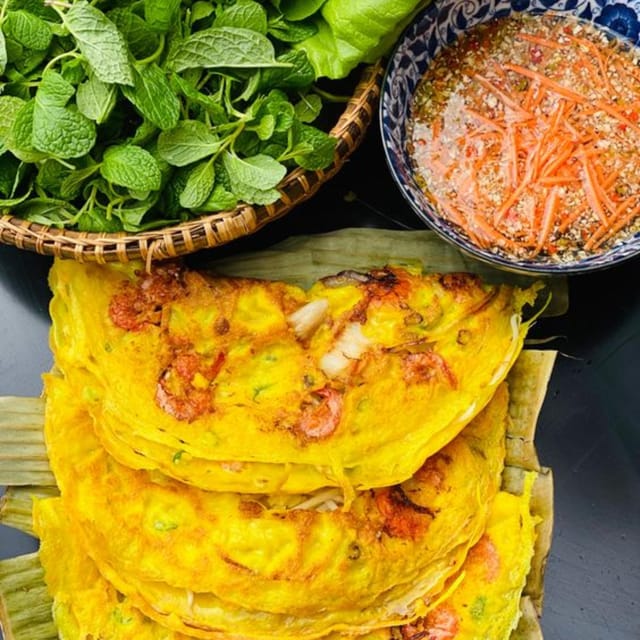 [Must-try] Hanoi Food Tour with Train Street - Analyzing the Value