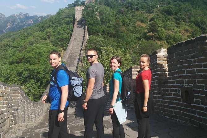 Mutianyu Great Wall & Old Hutong Private Layover Guided Tour - Why Travelers Rave About This Tour
