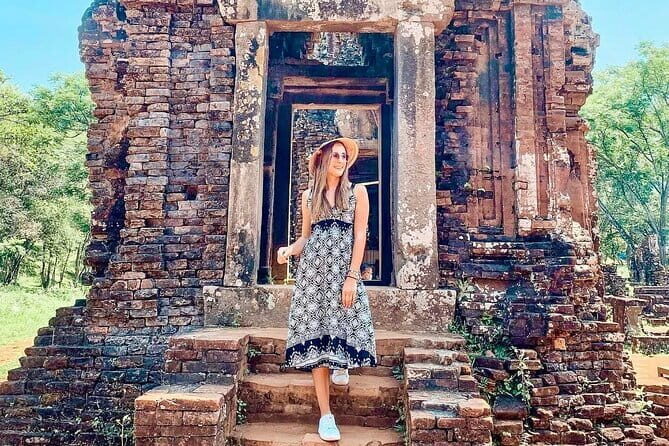 My Son and Hoi An Ancient Town Private Tour from Da Nang - The Tour Breakdown: What to Expect