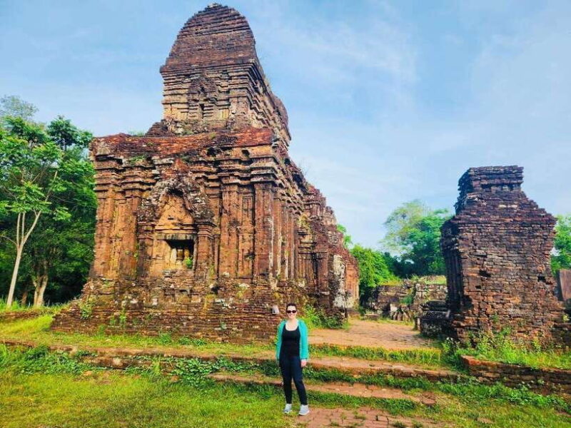 My Son Sanctuary And Hoi An Highlights Full Day Private Tour - Authentic Experiences and Authentic Flavors