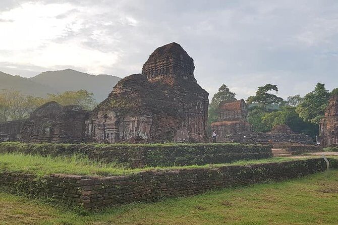 My Son Sanctuary& Hoi An Ancient City-Riverboat Ride-Night Market - What We Appreciated About This Tour