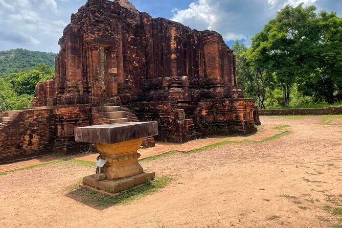 MY SON VALLEY & MY LAI MASSACRE FulldayTour from Hotel in Da Nang or Hoi An city - Introduction