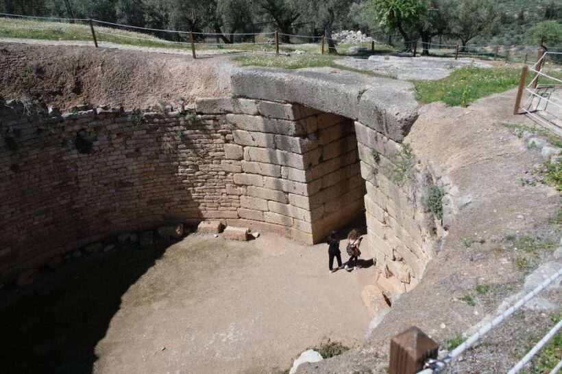 Mycenae: Private Archaeological Site of Mycenae with Tickets - Why It Matters: The Artifacts and Wealth