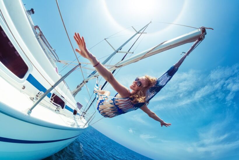 Mykonos: Delos and Rhenia Full-Day Sailing Cruise with Meal - Key Points