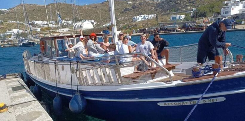 Mykonos: Little Venice and Agios Stefanos Cruise with Lunch - Key Points
