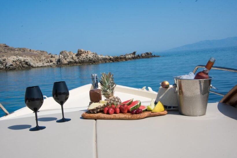 Mykonos: Private Cruise by Wooden Boat with Snorkeling - FAQ