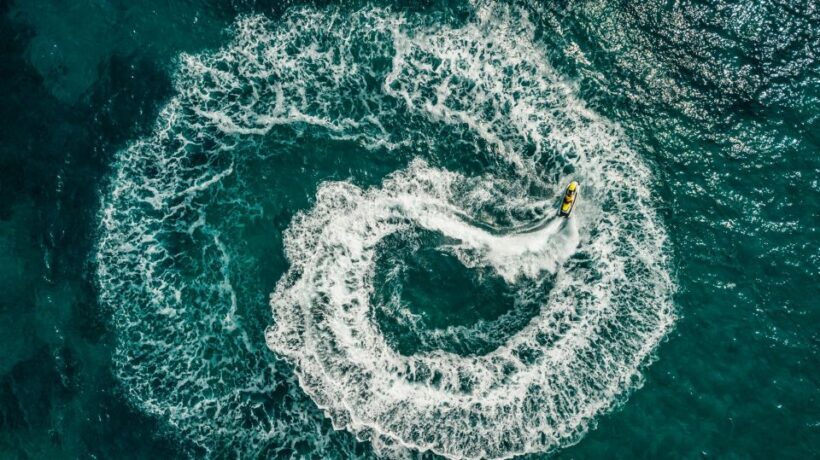Mykonos: Super Paradise Beach Jet Ski, Canoe, & SUP Rental - The Role of the Staff