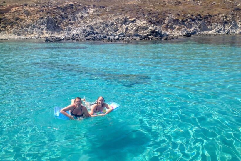 Mykonos: Yacht Cruise to Rhenia and Guided Tour of Delos - A Delicious Greek Lunch Onboard
