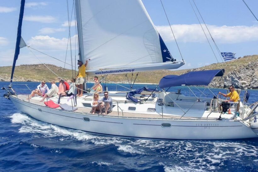 Mykonos: Yacht Cruise to Rhenia and Guided Tour of Delos - FAQ