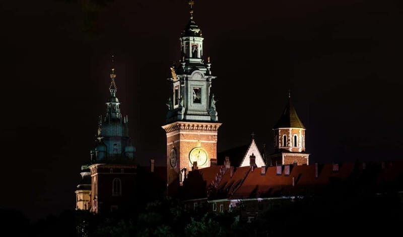 Mysterious Wawel Cathedral and Wawel Courtyard Guided Tour - Key Points