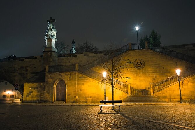 Mystery Tour at Charles Bridge and Prague Castle: Alchemy & Magic - Unveiling the Secrets of Prague Castle
