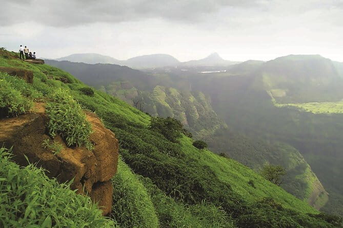 Mystical Journey to Karla, Bhaja Caves Tour from Mumbai - The Drive and Arrival: Setting the Stage for an Ancient Adventure