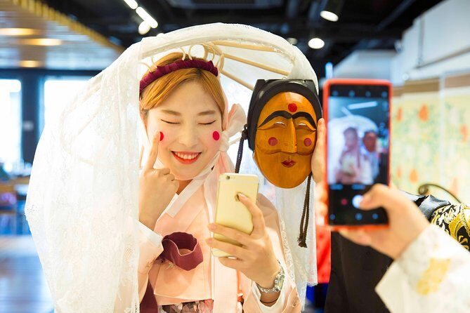 N Seoul Tower Hanbok Rental - What To Expect During Your Visit
