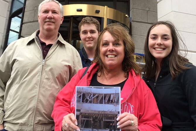 N0 1 Belfast black cab Irish and British mural 2hr private tour - The Sum Up