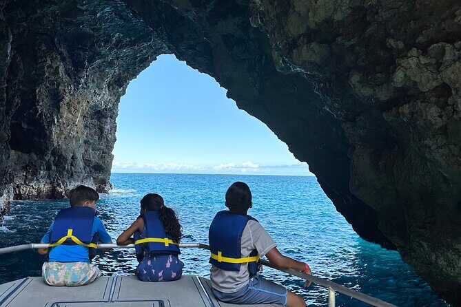 Na Pali Coast Power Catamaran - Key Points