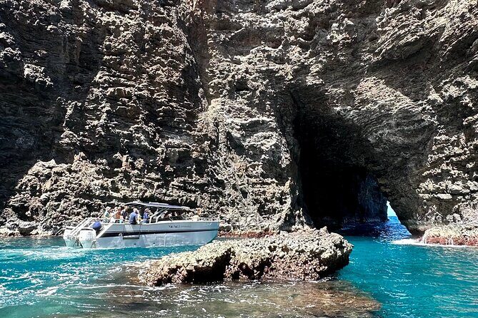 Na Pali Coast Power Catamaran - FAQ