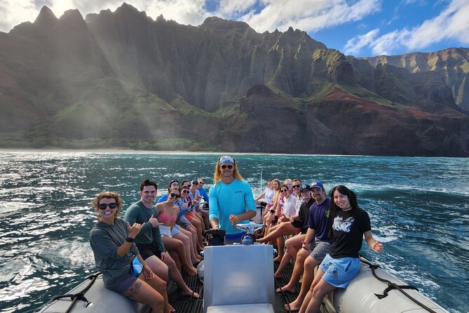 Nā Pali Coast Zodiac Raft Expedition and Snorkeling on Kauai - Practical Tips for Booking and Enjoying Your Tour