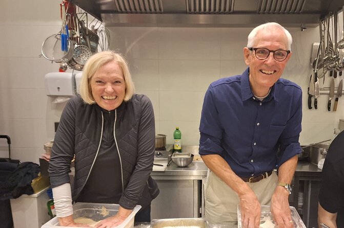 Nabiels Vienna Cooking Class - Dessert: Freshly Made Apfelstrudel