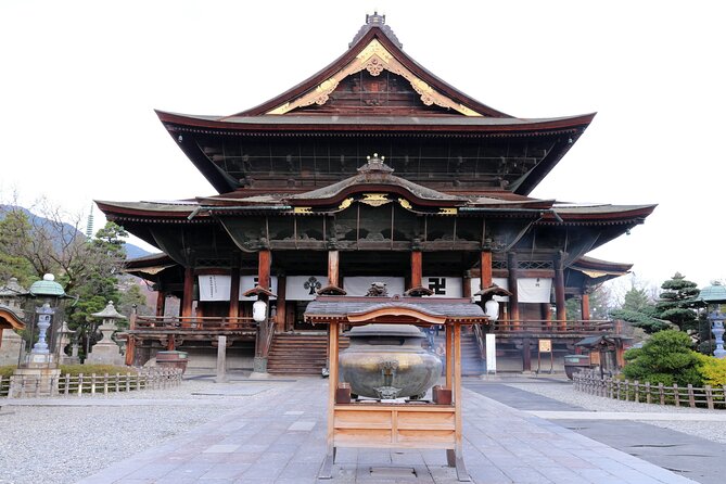 Nagano All Must-Sees 4hr Private Tour With Licensed Guide - Accessibility and Participation