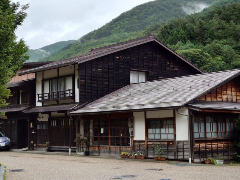 Nagano/Matsumoto: Matsumoto Castle and Narai-juku Day Trip - Discovering Narai-juku