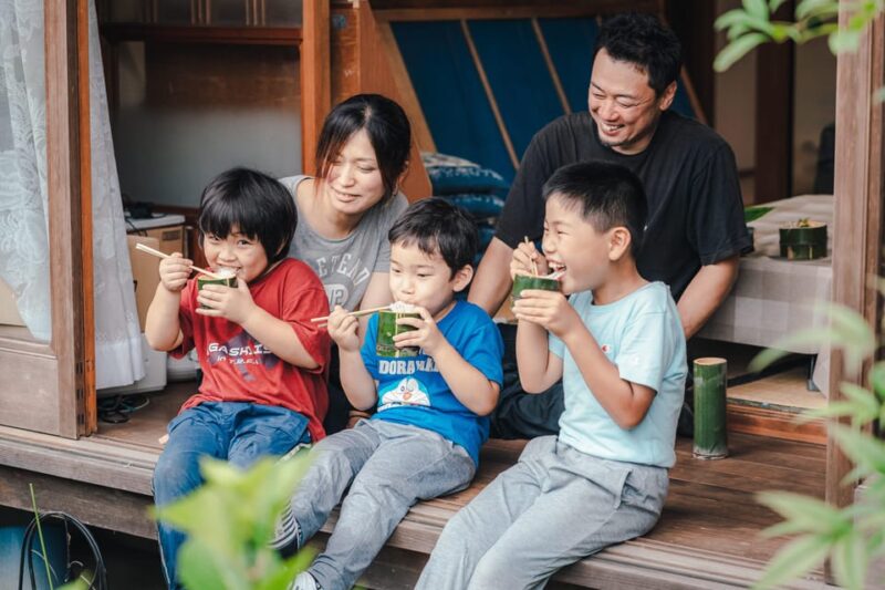 Nagano: Snowboard Riding Experience & Local Life Guided Tour - Frequently Asked Questions