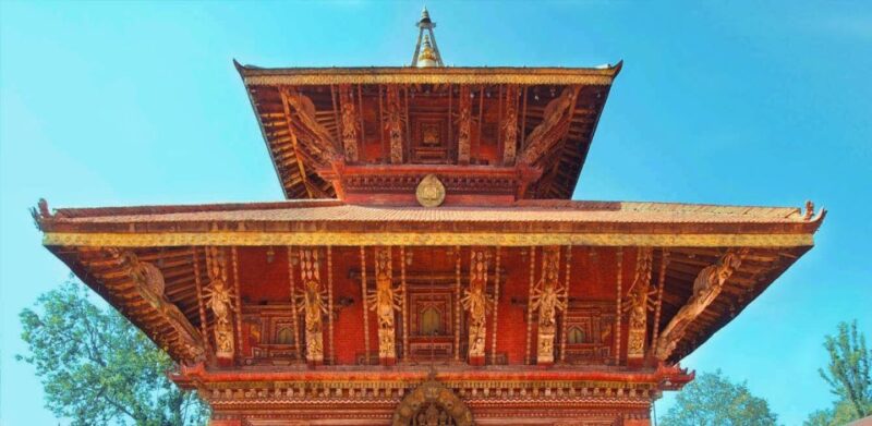 Nagarkot Sunrise With Trip To Changu Narayan and Bhaktapur - Exploring Changunarayan Temple