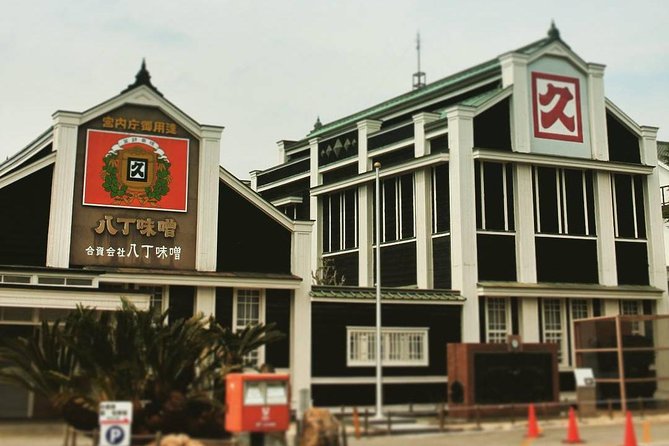 Nagoya Full-Day Private Custom Tour With National Licensed Guide - Discovering Nagoya Castle