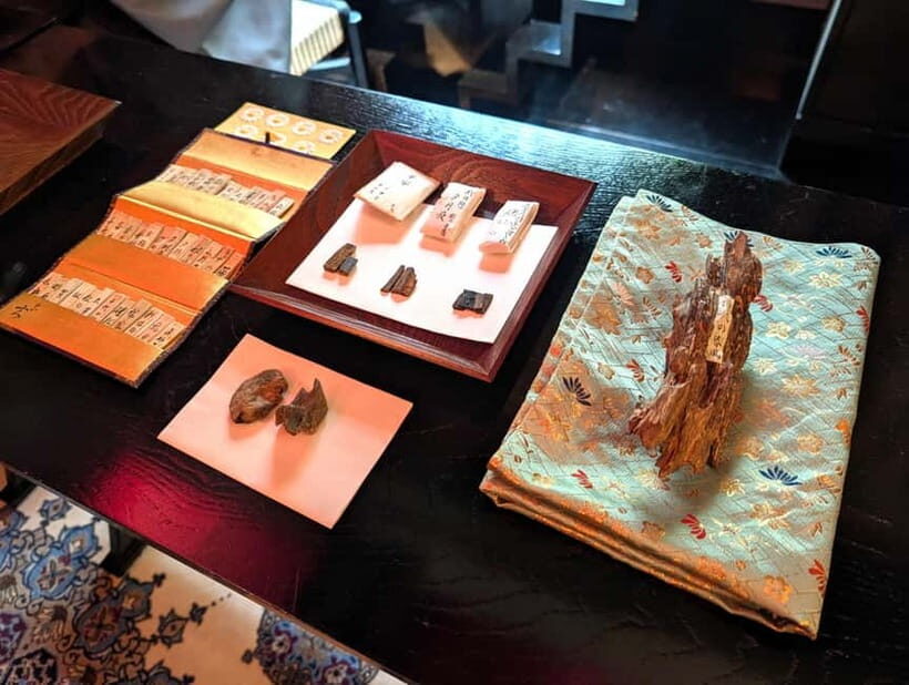 Nagoya: Kakuozan guided tour w/Incense Ceremony Experience - Exploring Nagoya’s Kakuozan: A Cultural Walkthrough