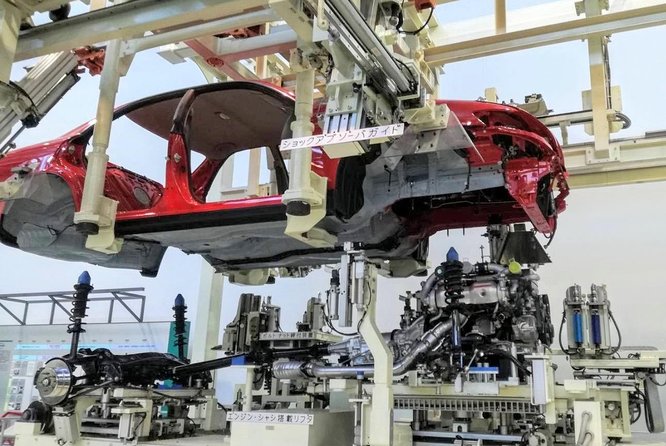 Nagoya Samurai & Toyota Tour Guided by a Friendly Local - Booking and Cancellation Policies