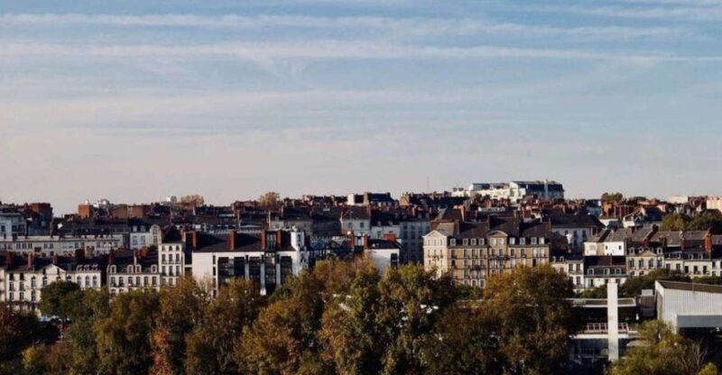 Nantes: Photoshoot Experience - What Reviewers Say