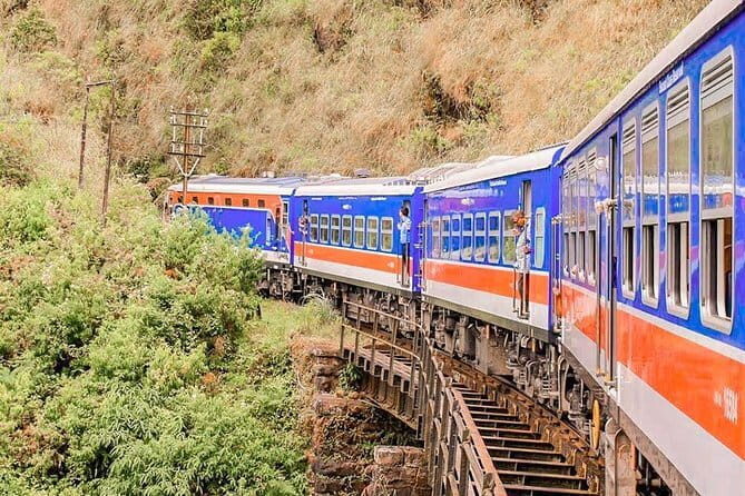 Nanu Oya to Kandy train ride on (Train No: 1006 "Podi Menike") - An Overview of the Nanu Oya to Kandy Train Journey