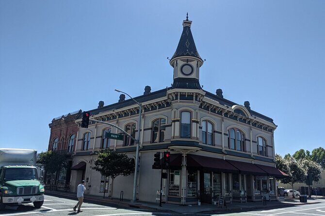 Napa Scavenger Hunt Walking Tour and Game - Specific Stops and Highlights
