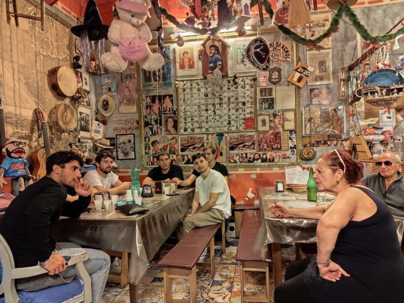 Naples: Authentic Family Home Lunch with Music Show & Spanish Quarters Tour - A Deep Dive into the Experience
