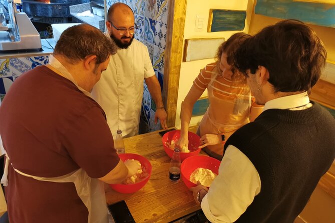 Naples: Authentic Italian Pizza Making Class With Local Pizzaiolo - Positive Reviews and Feedback