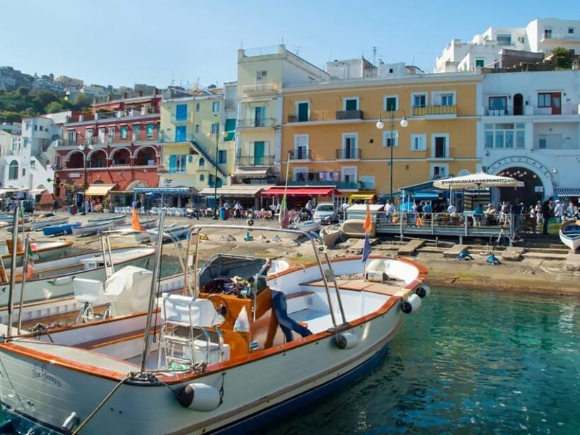Naples & Capri: Ancient History, Coastal Beauty, and More - Key Points