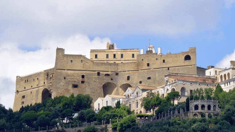 Naples: Castel Sant'Elmo Entry Ticket with Audio Guide - Navigating the Experience