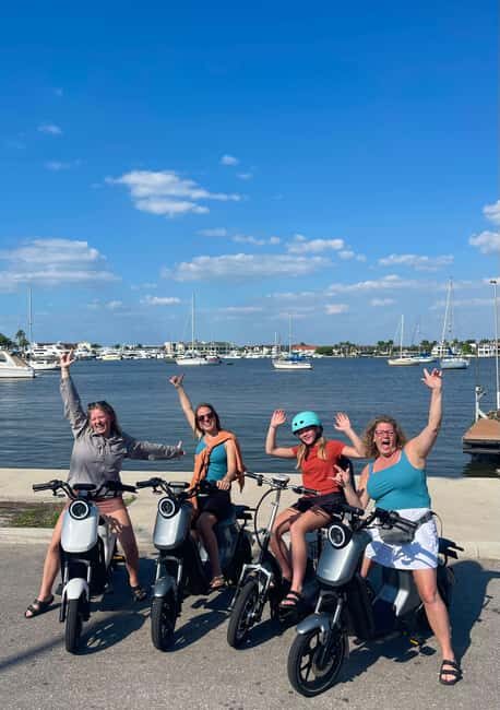 Naples Florida: Downtown Electric Moped Tour - Fun For All - Exploring Naples on an Electric Moped