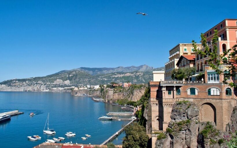 Naples: Full-Day Sorrento, Positano, and Amalfi Tour - Starting Point and Transportation