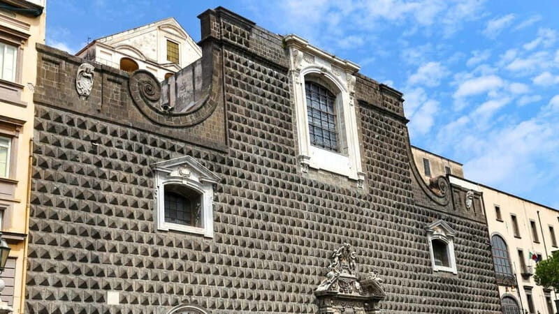Naples: guided tour among the city's 8 iconic churches - Key Points