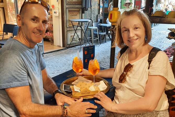 Naples Historic Center Private Tour With Pizza Lunch - Exploring Naples Historic Center