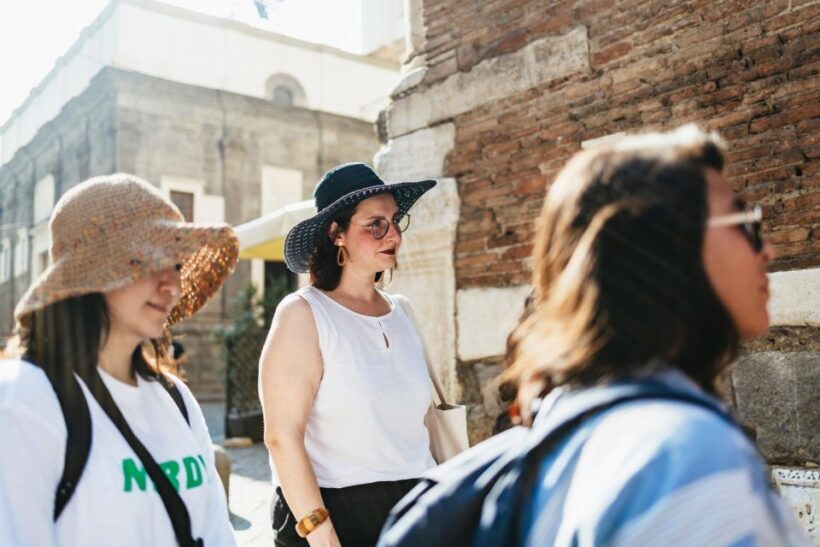 Naples: Old Town and Veiled Christ Tour - What to Expect at Each Stop