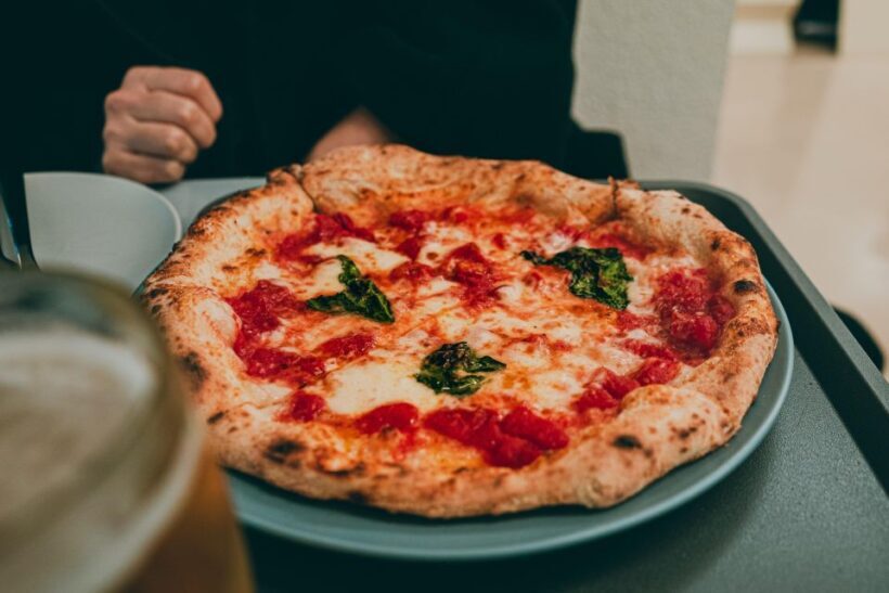 Naples: Pizza and Beyond Food Tour - Key Points