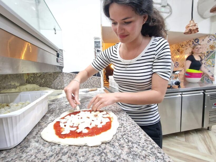 Naples: Pizza Making Class with Local Pizzaiolo - The Value of the Experience