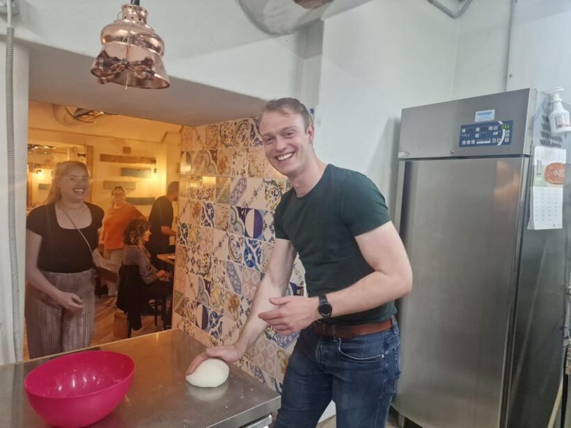 Naples: Pizza Making Class with Local Pizzaiolo - Authenticity and Reviews